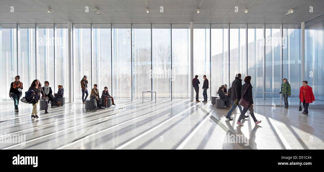 Interior view of the louvre lens hi-res stock photography and images ...