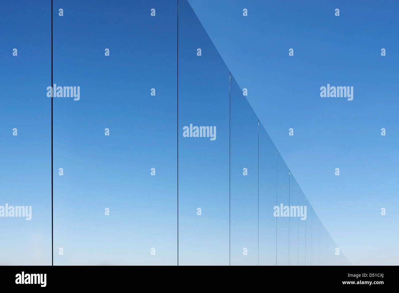 Louvre cladding hi-res stock photography and images - Alamy