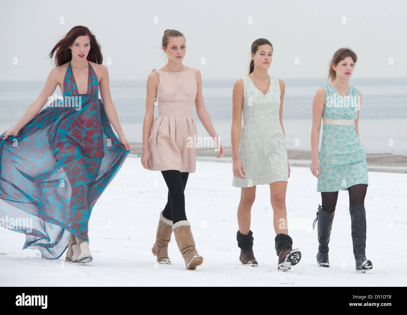 Fashion agency models hi-res stock photography and images - Alamy