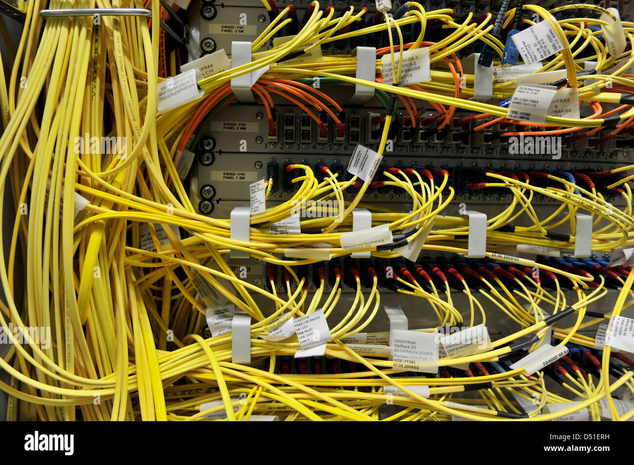 Cable providers hi-res stock photography and images - Alamy