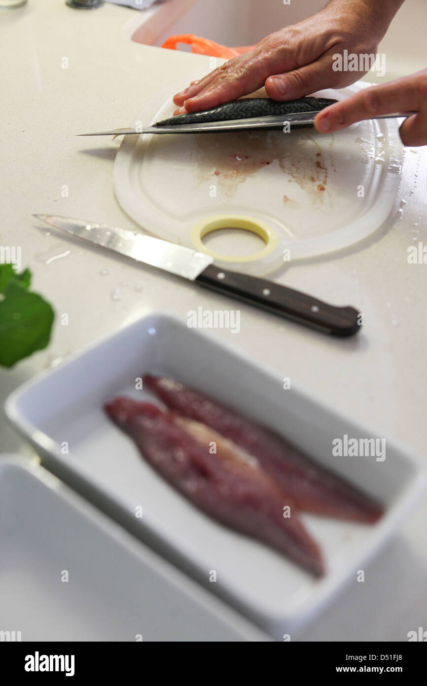 Mackerel fish fileting hi-res stock photography and images - Alamy