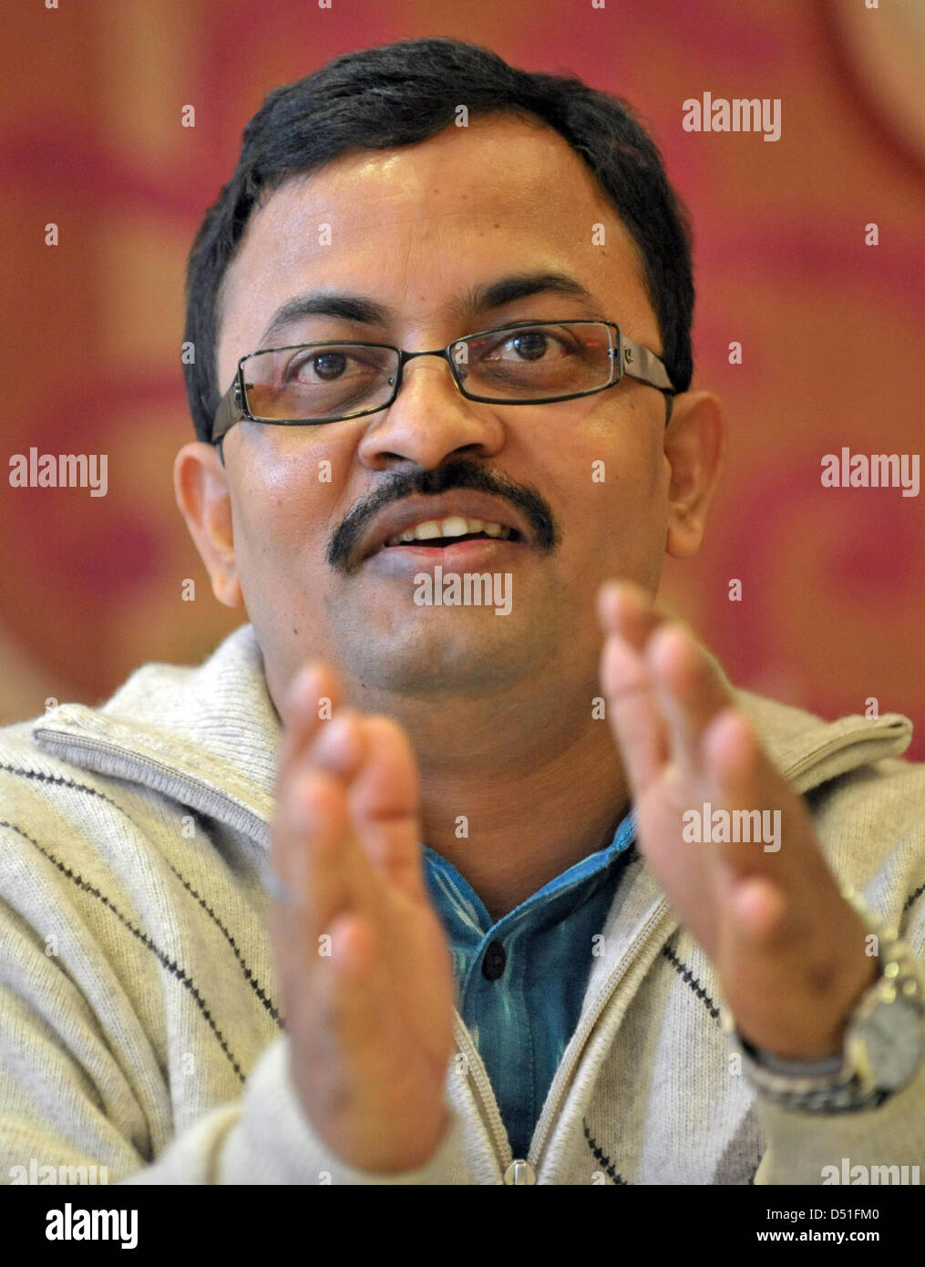 Human rights people indian male hi-res stock photography and images - Alamy