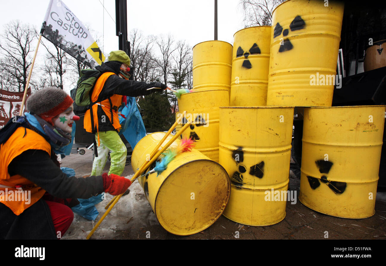 Acitivists dressed as clowns protest against nuclear waste transports ...
