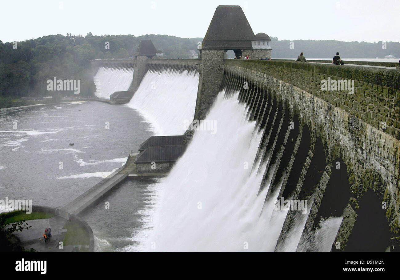 Moehne dam hi-res stock photography and images - Alamy