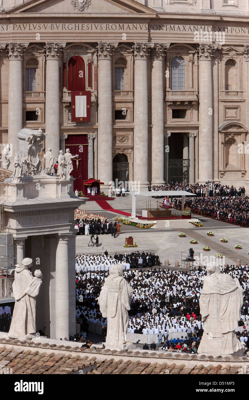 Pope francis rome hi-res stock photography and images - Alamy