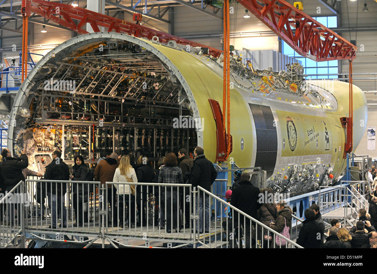Airbus a400m factory hi-res stock photography and images - Alamy