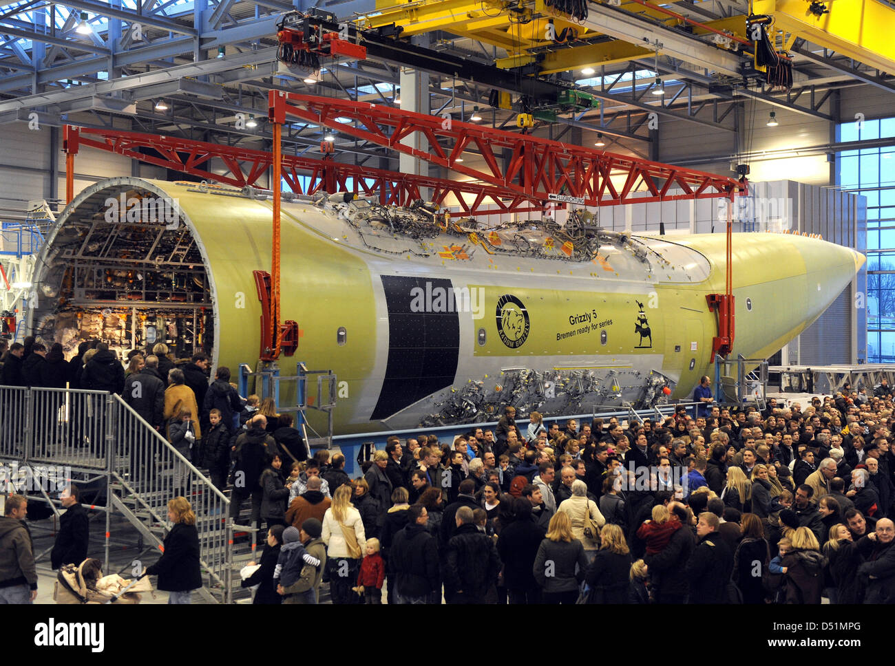 Airbus a400m factory hi-res stock photography and images - Alamy