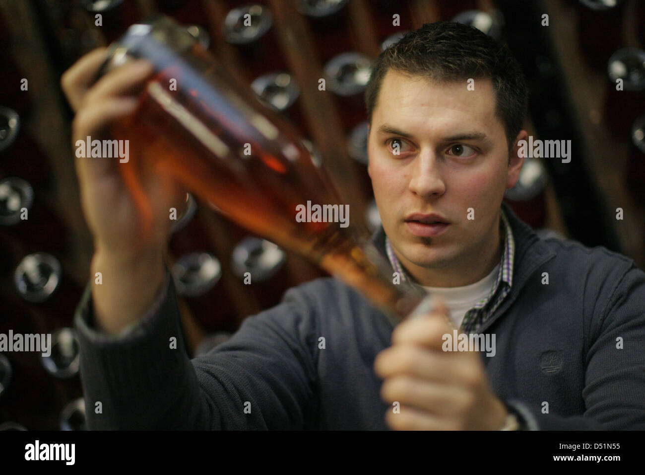 Mark winemaker hi-res stock photography and images - Alamy