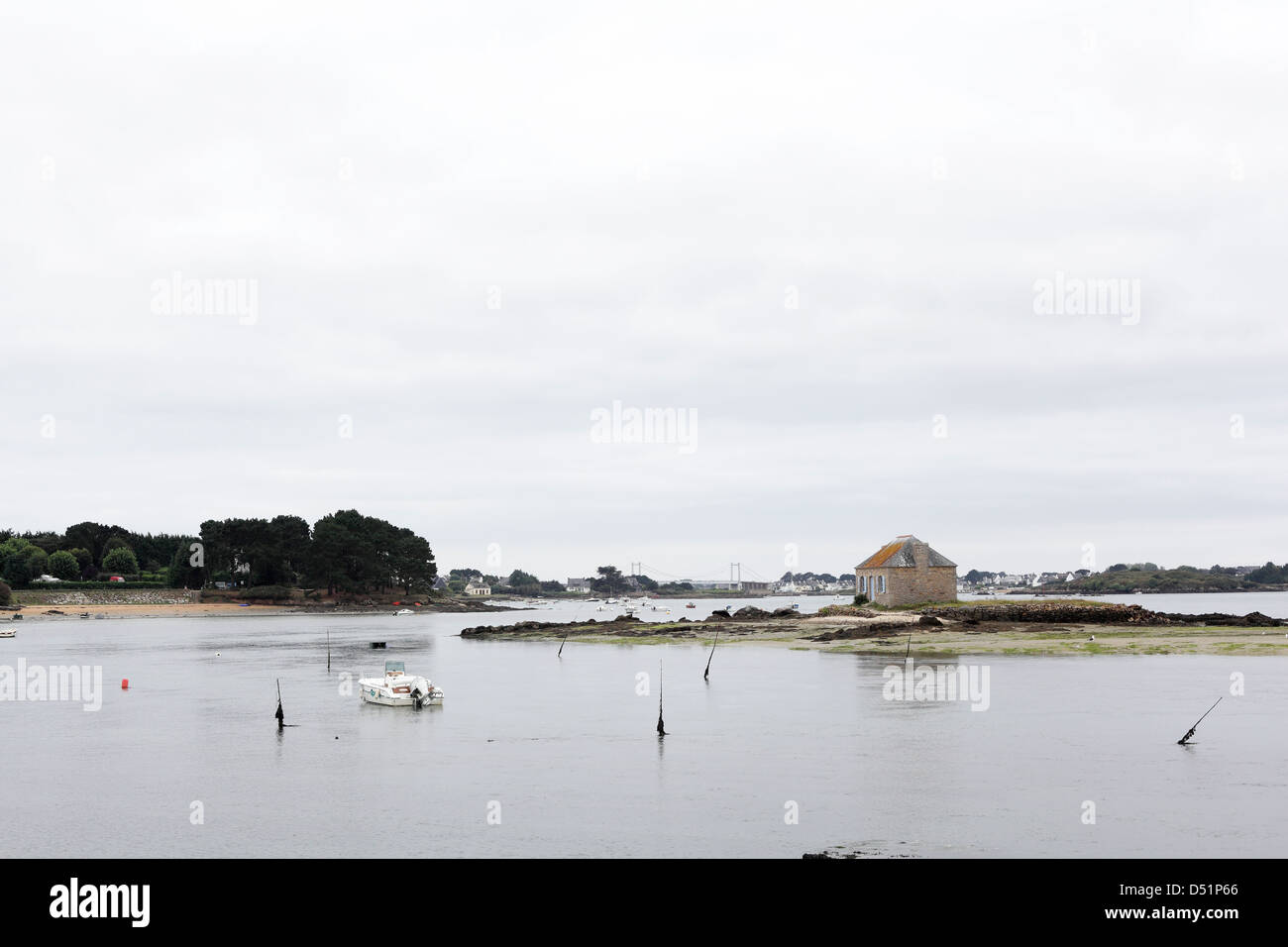 St Cado on the River d'Etel estuary, near Belz, Brittany, France ...