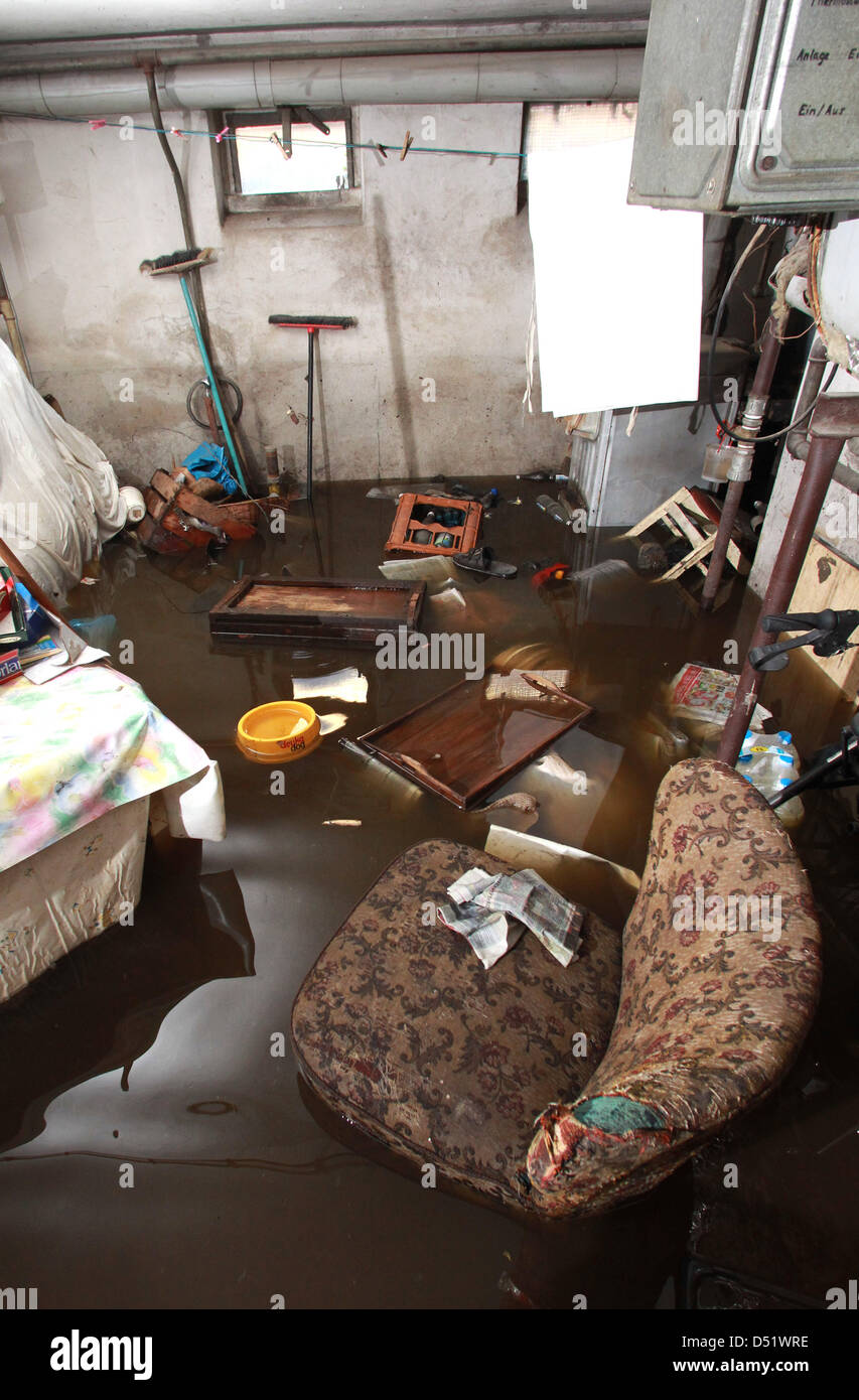 A flooded cellar in Gommern, Germany, 01 October 2010. Slowly, cleanup ...