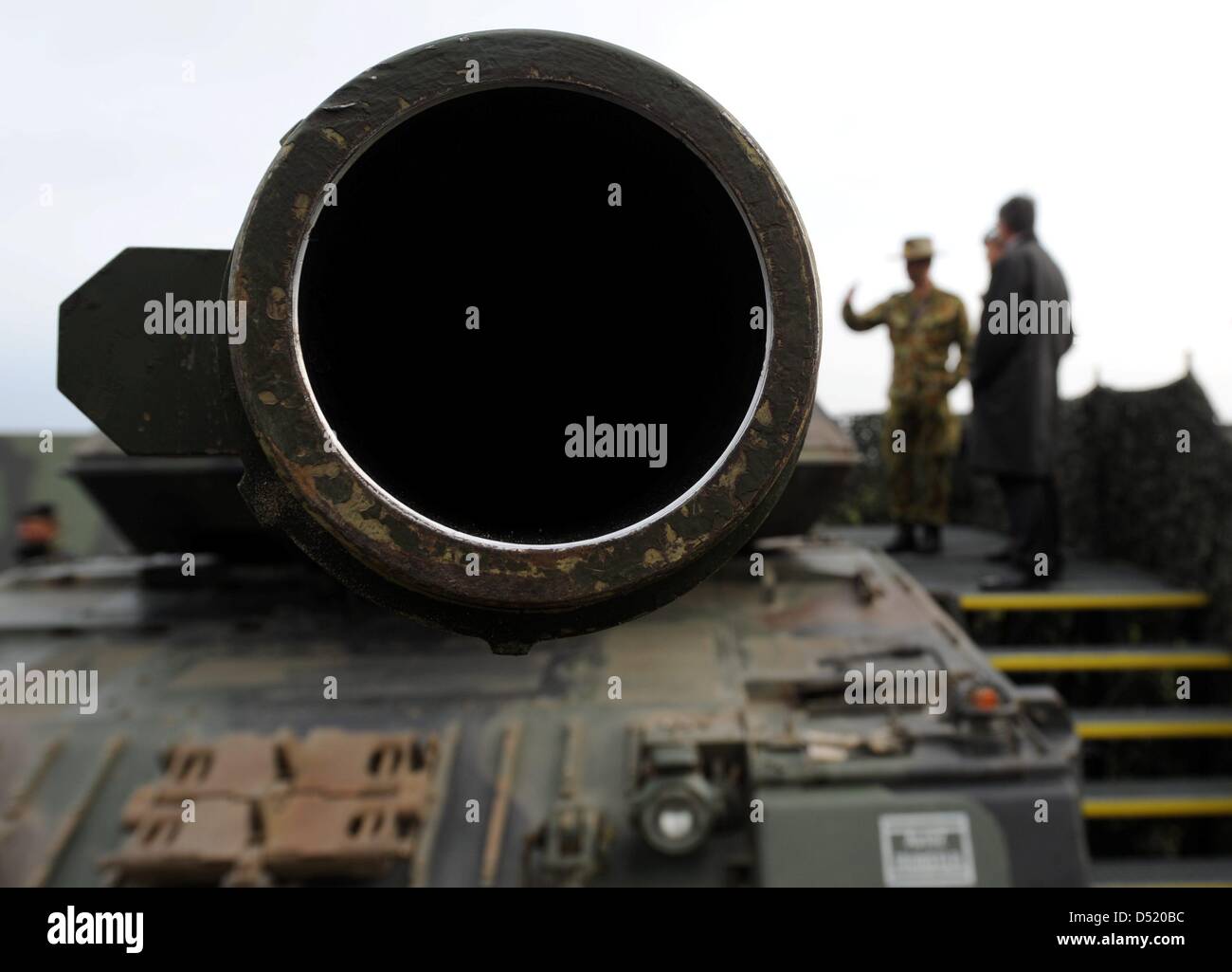 Tank shooting range hi-res stock photography and images - Alamy