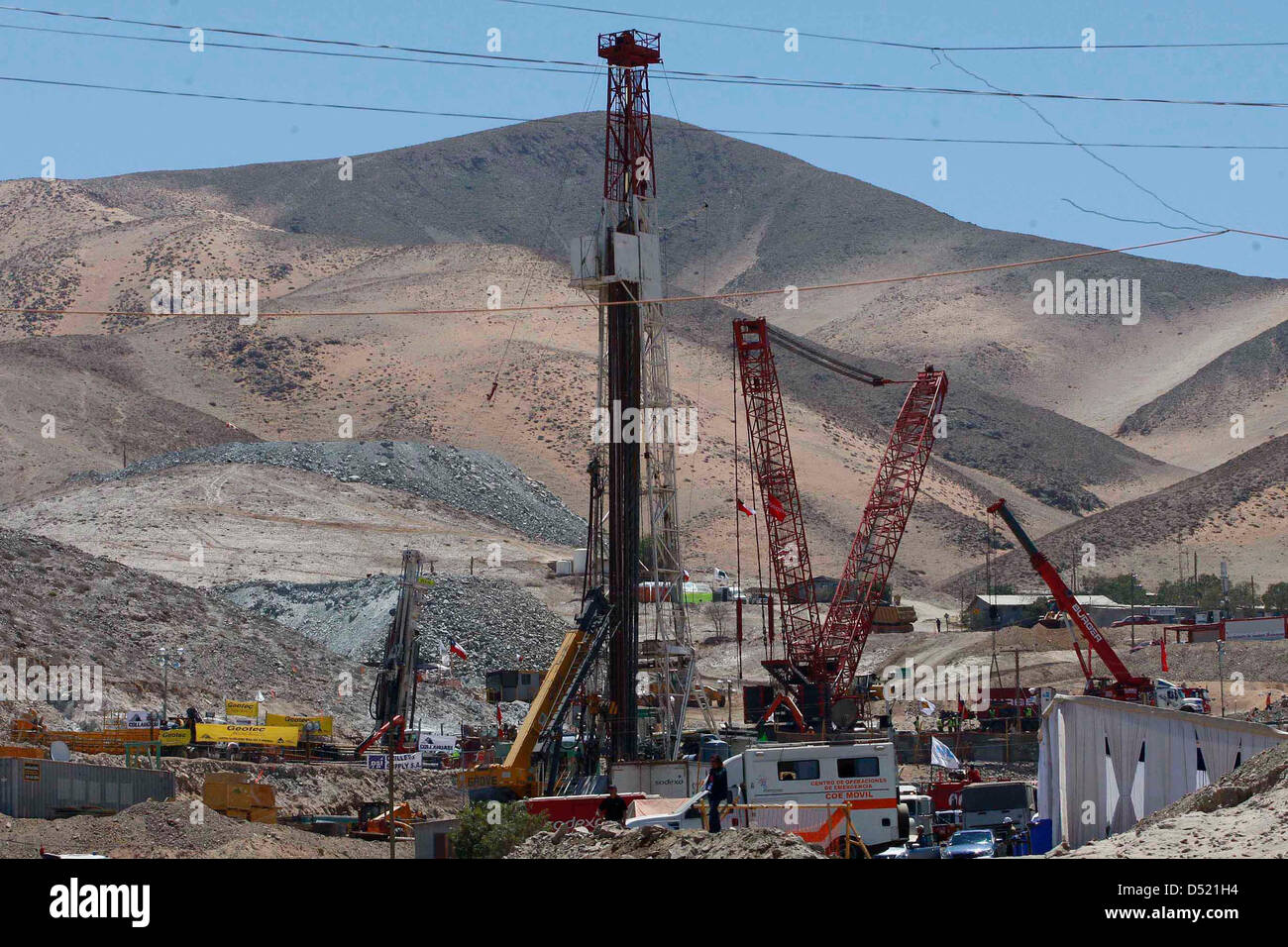 Drilling tower hi-res stock photography and images - Alamy
