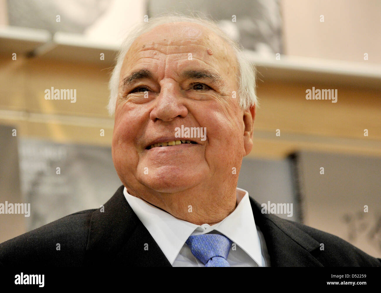 Former German chancellor Helmut Kohl smiles during a presentation of a ...