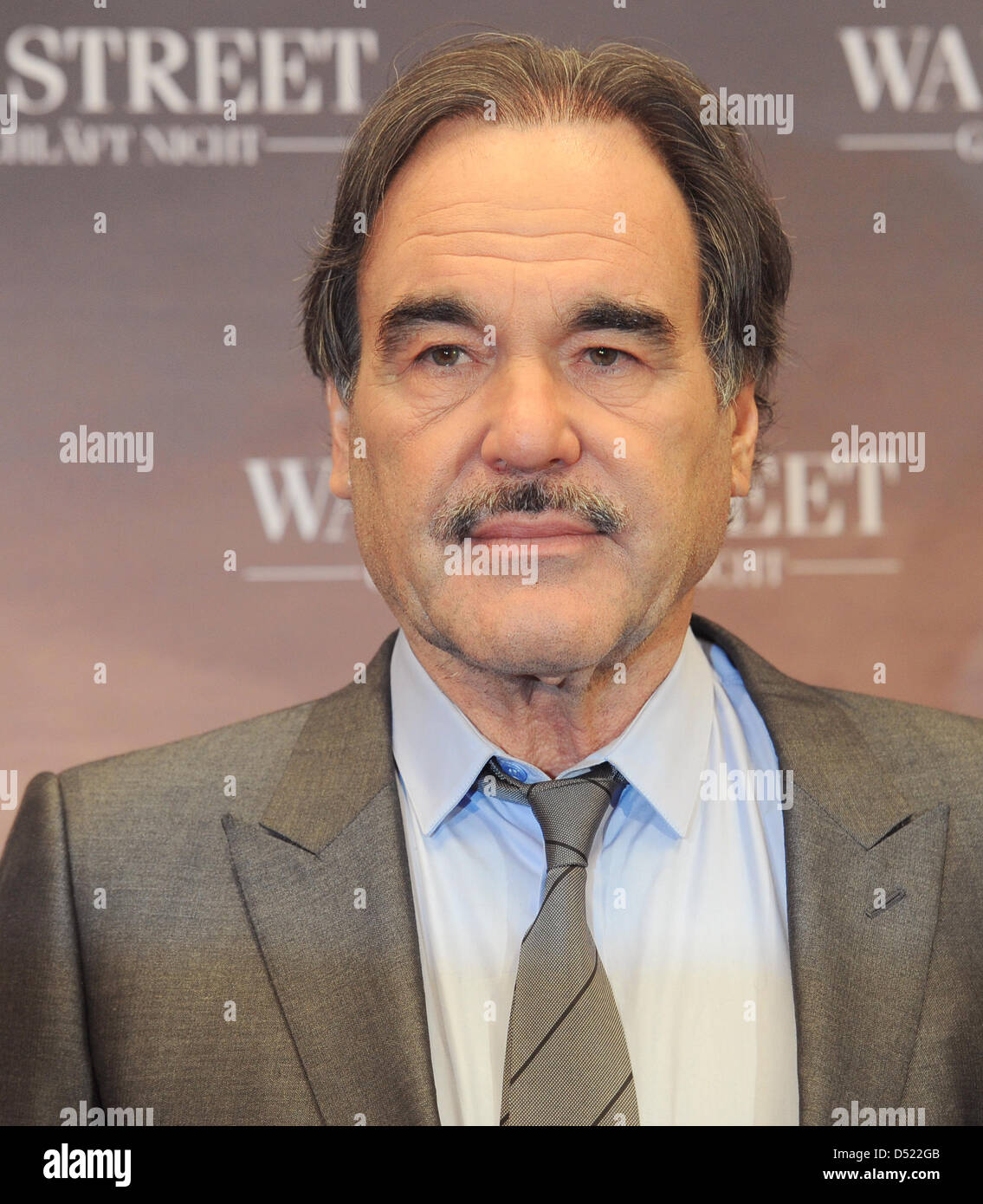 Film wall street hi-res stock photography and images - Alamy