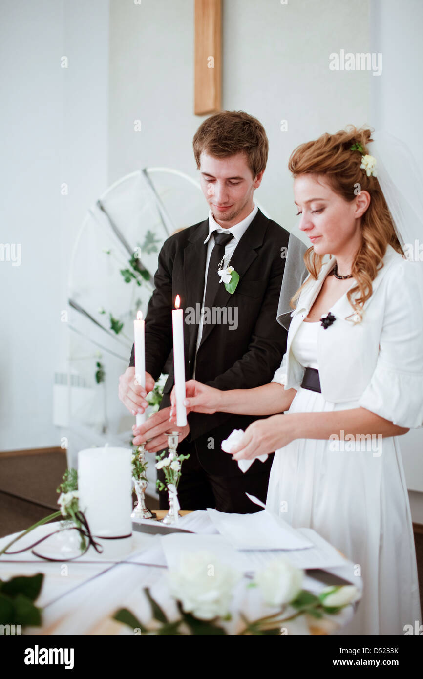 Bride and groom Stock Photo - Alamy
