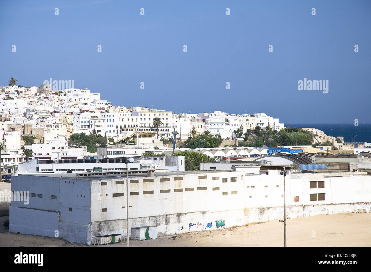 Colour image landscape hi-res stock photography and images - Alamy