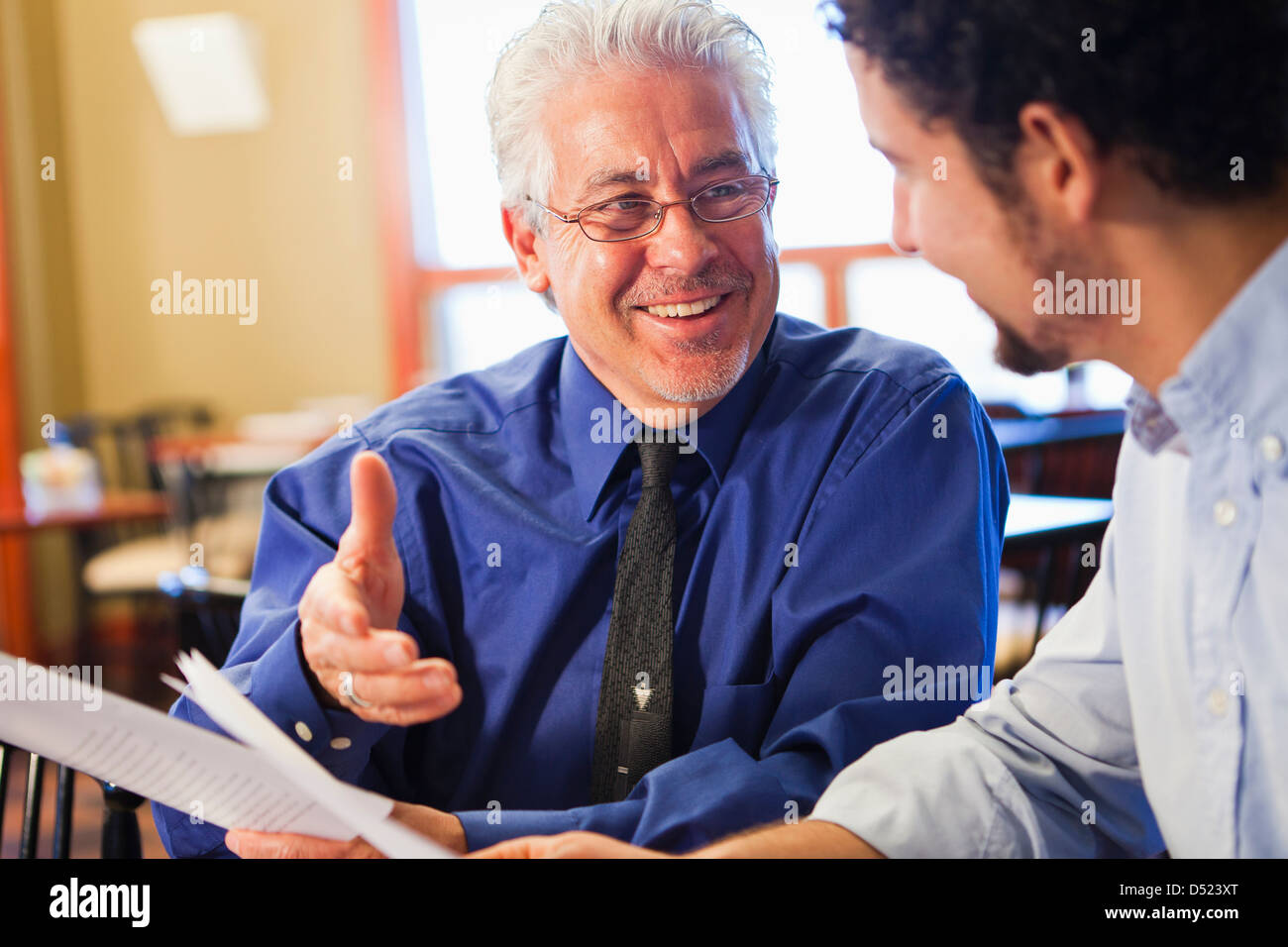 Italian gesturing café hi-res stock photography and images - Alamy