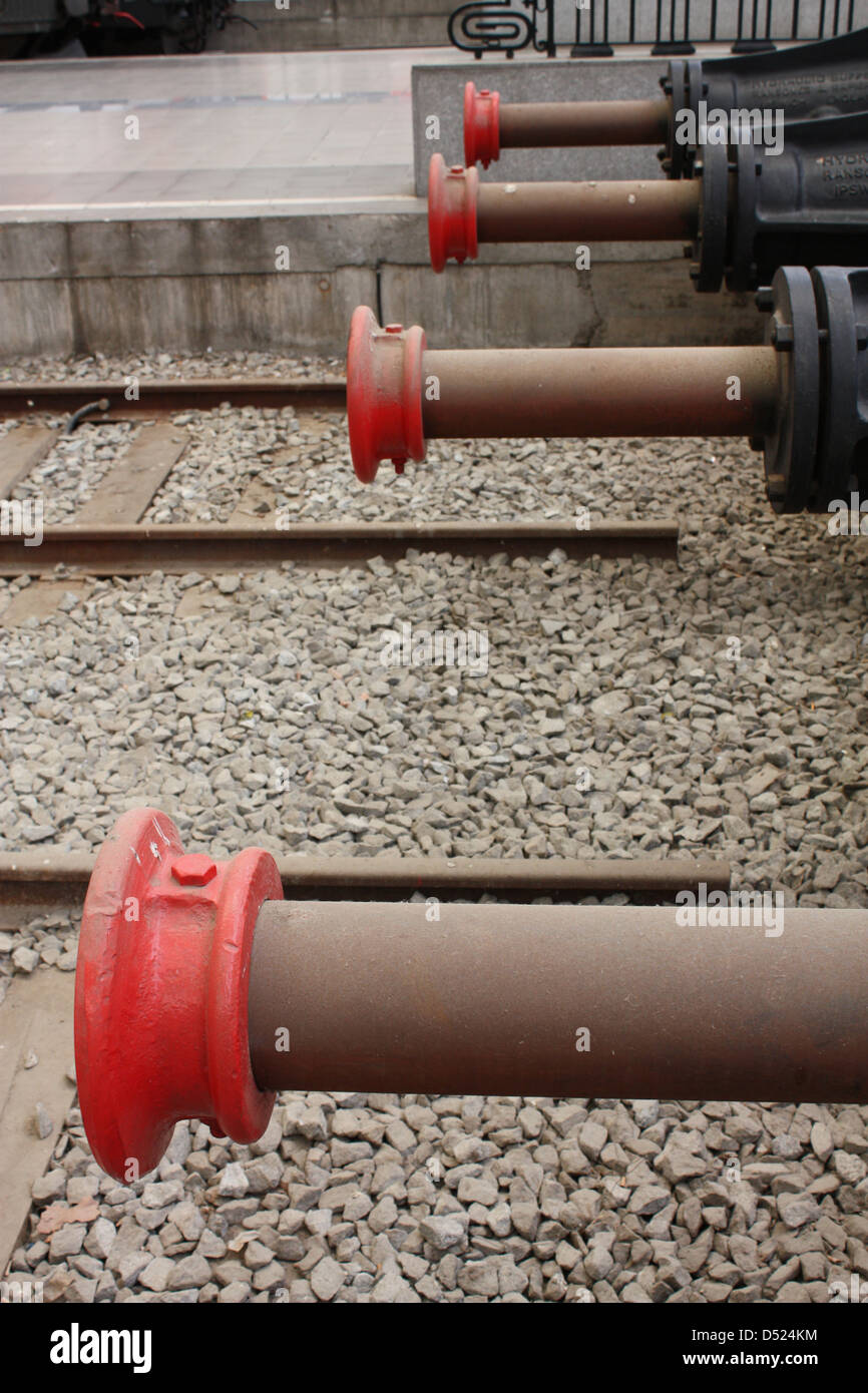 Hydraulic brakes hi-res stock photography and images - Alamy