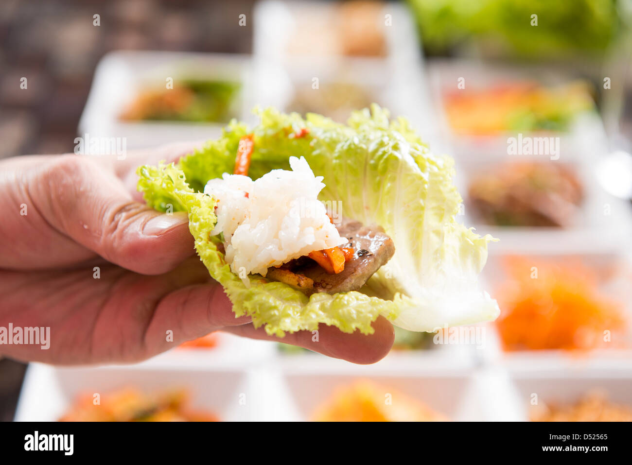 Eating korean food hi-res stock photography and images - Alamy