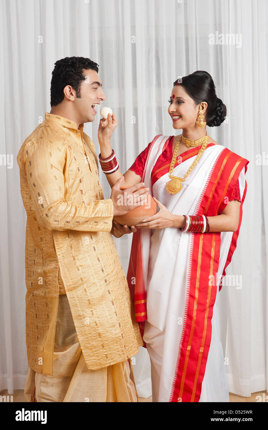 Handi woman hi-res stock photography and images - Alamy