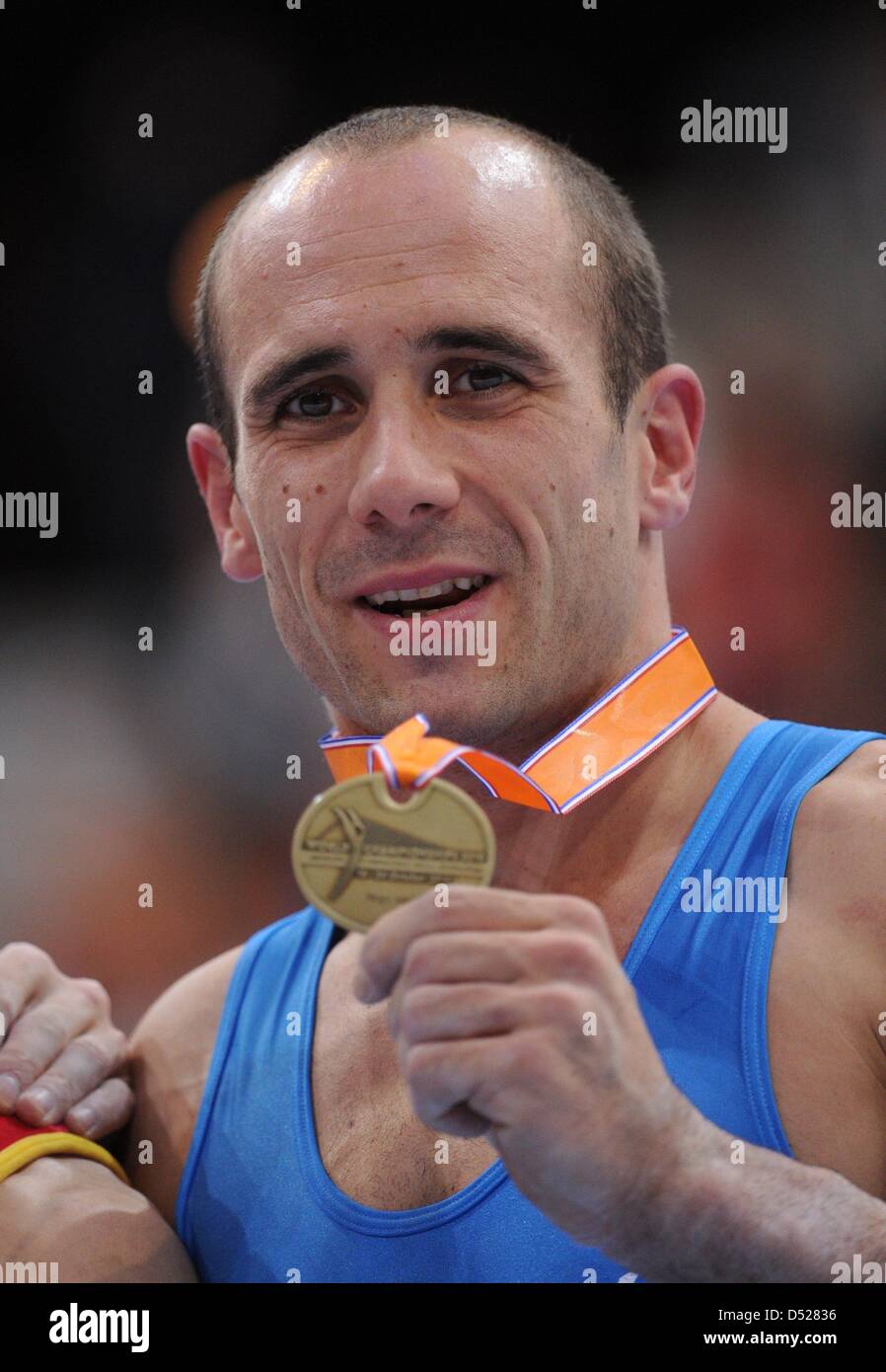 Mens rings hi-res stock photography and images - Alamy