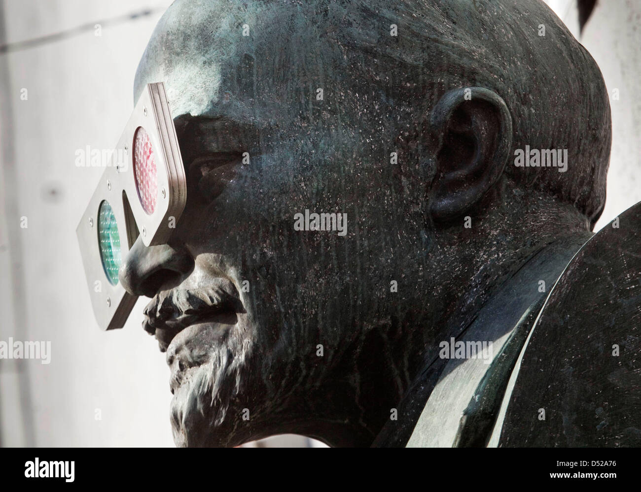 Life cover 3d glasses hi-res stock photography and images - Alamy