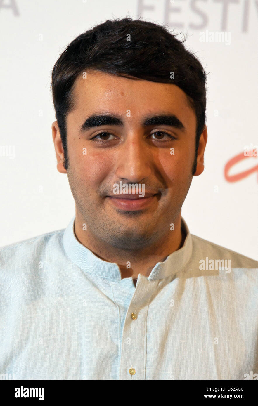 Pakistani politician hi-res stock photography and images - Alamy