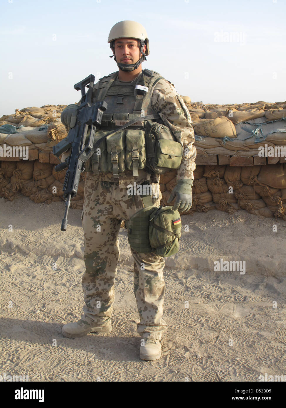 Chest rig hi-res stock photography and images - Alamy