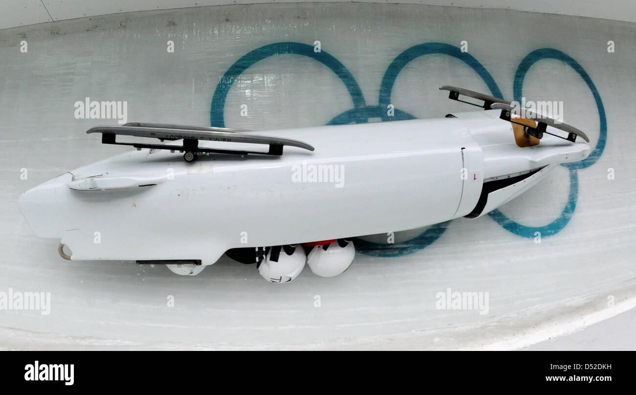 Crash test center hi-res stock photography and images - Alamy