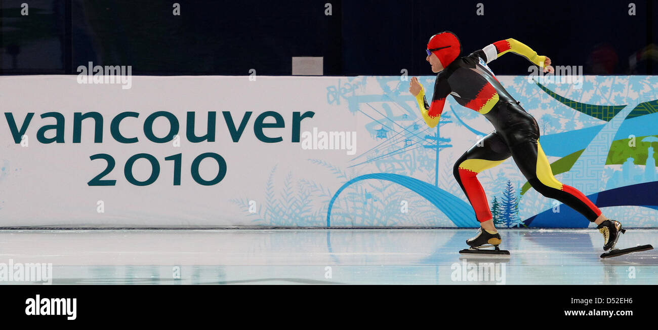 Stephanie Beckert of Germany competes in Women's 5000 m Speed Skating ...