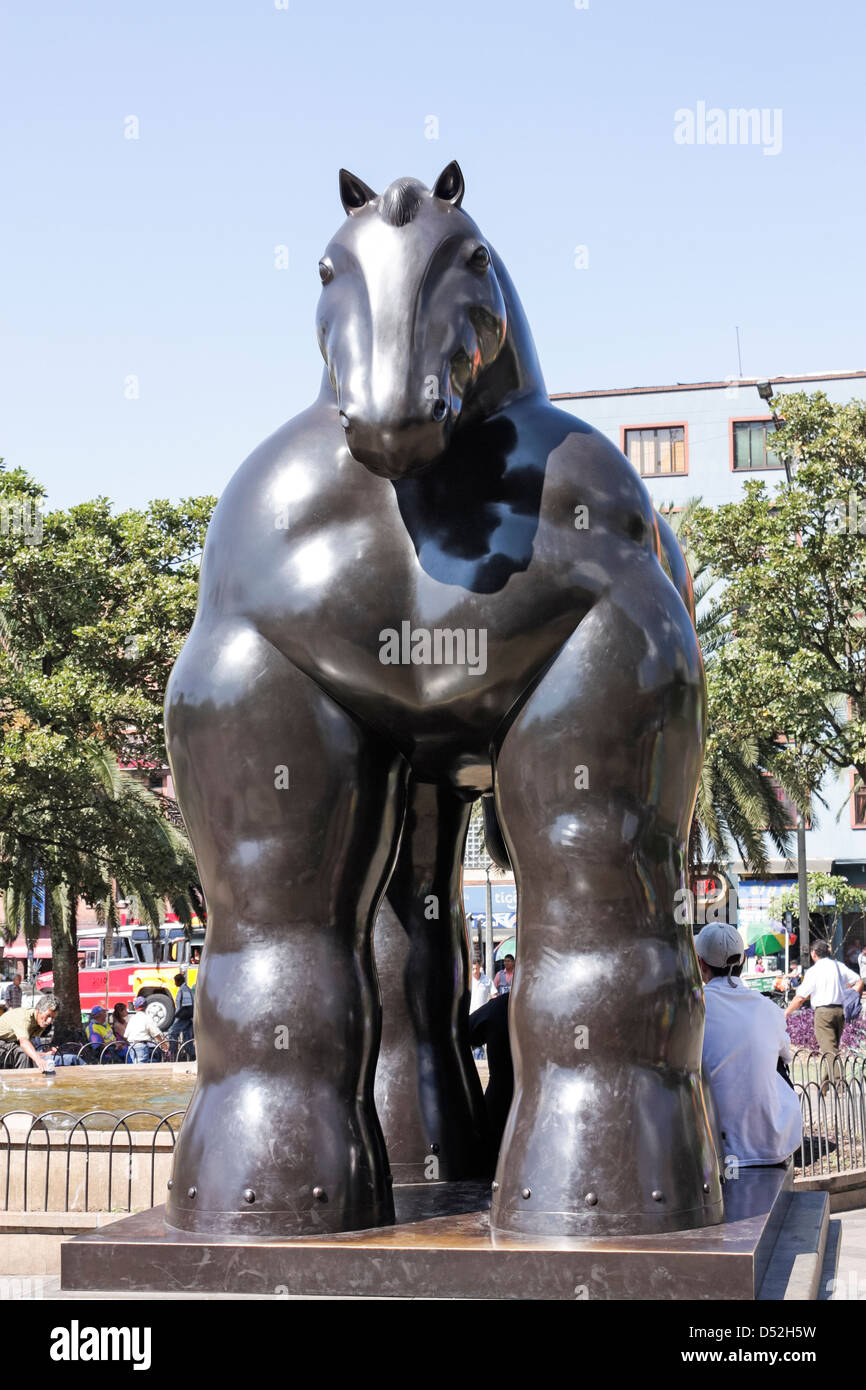 Botero square. Launched in 2002, are displayed in the street 23 ...