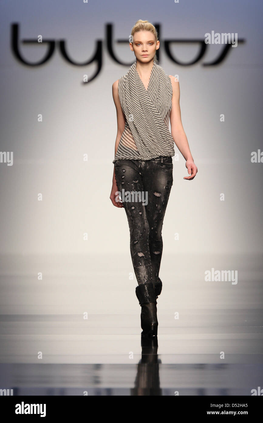 A model wears a creation as part of Byblos Women's fashion fall winter ...