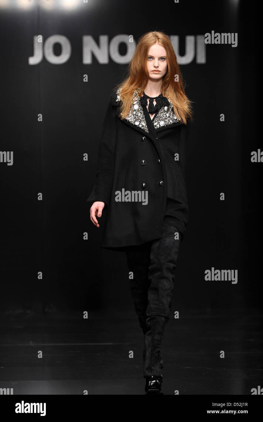 A model wears a creation as part of Jo No Fui Women's fashion fall winter 2010-2011 collection ...