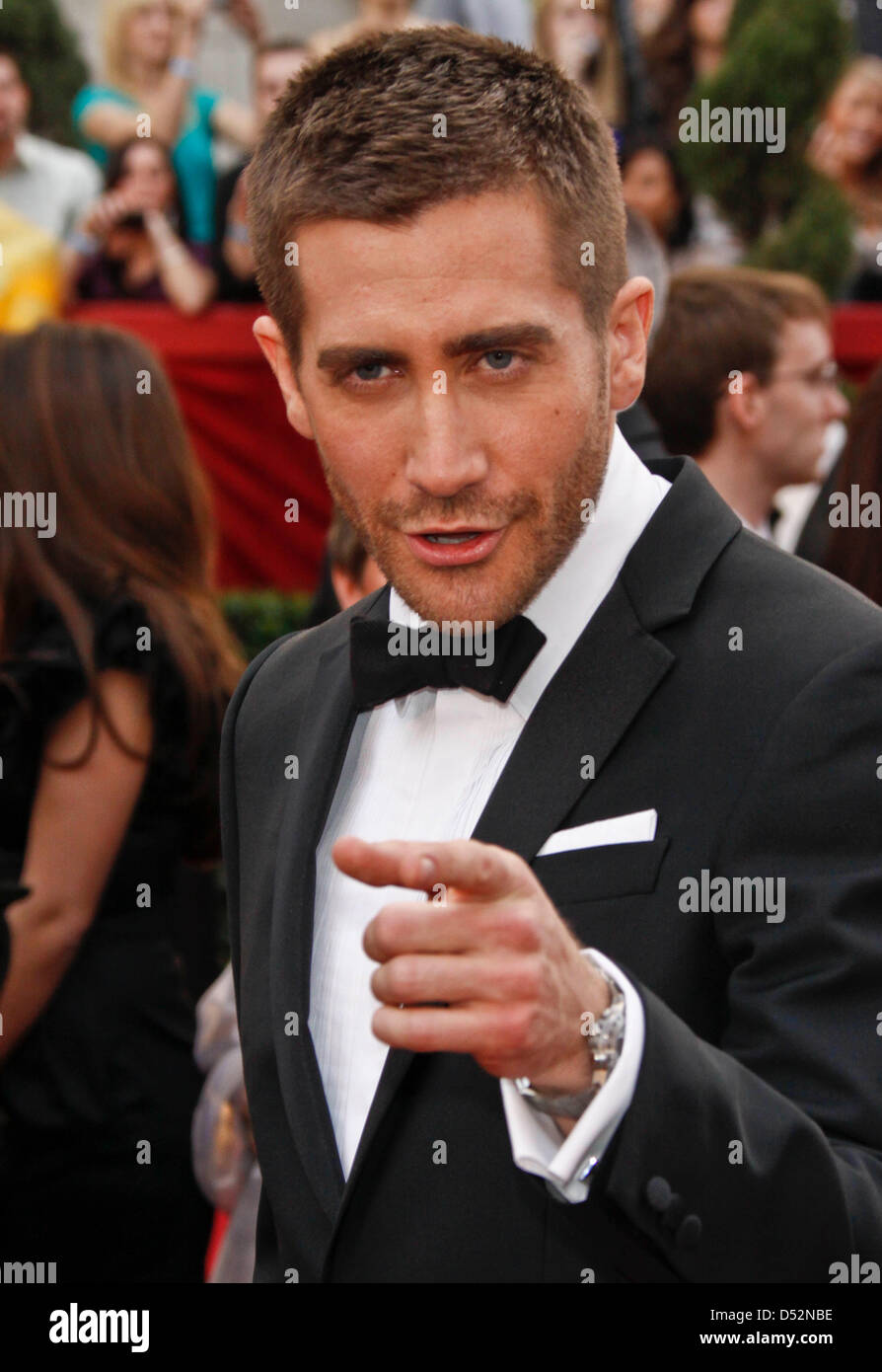 US actor Jake Gyllenhaal arrives on the red carpet during the 82nd ...