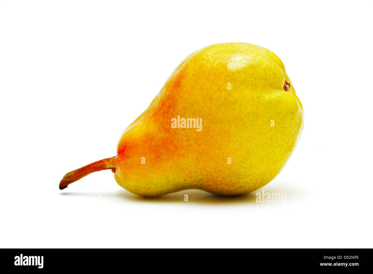 Single ripe pear isolated on white background Stock Photo - Alamy