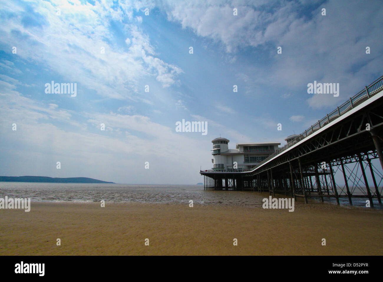Grand pier fire hi-res stock photography and images - Alamy
