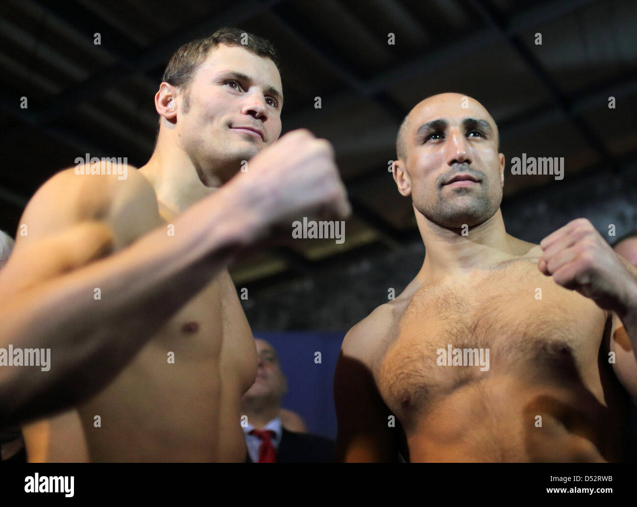 Current super middleweight boxing world champion Arthur Abraham (R) and ...