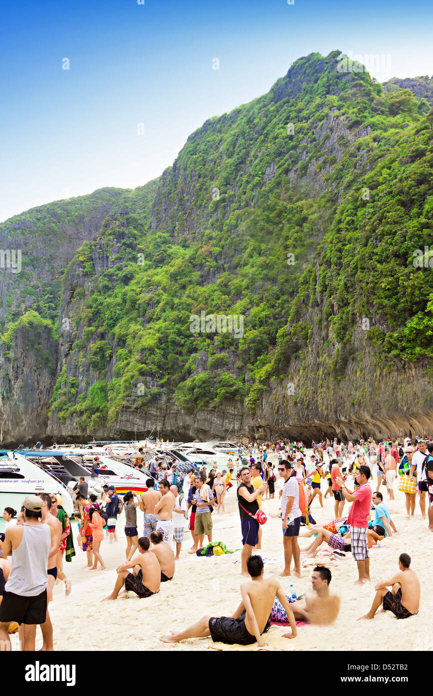 Excursion object hi-res stock photography and images - Alamy