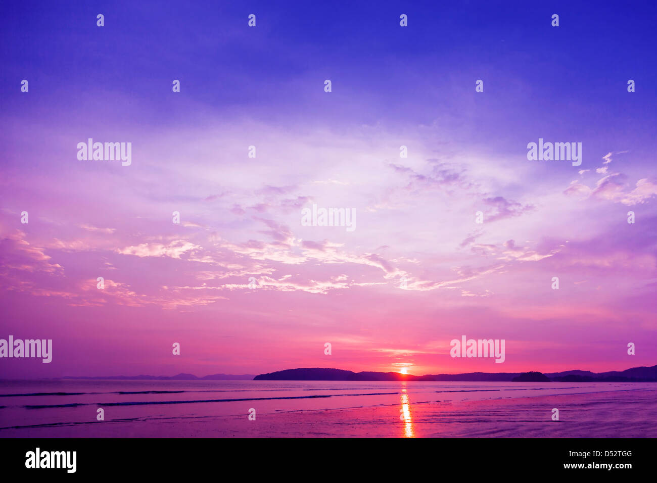Beautiful sunset at the sea Stock Photo - Alamy