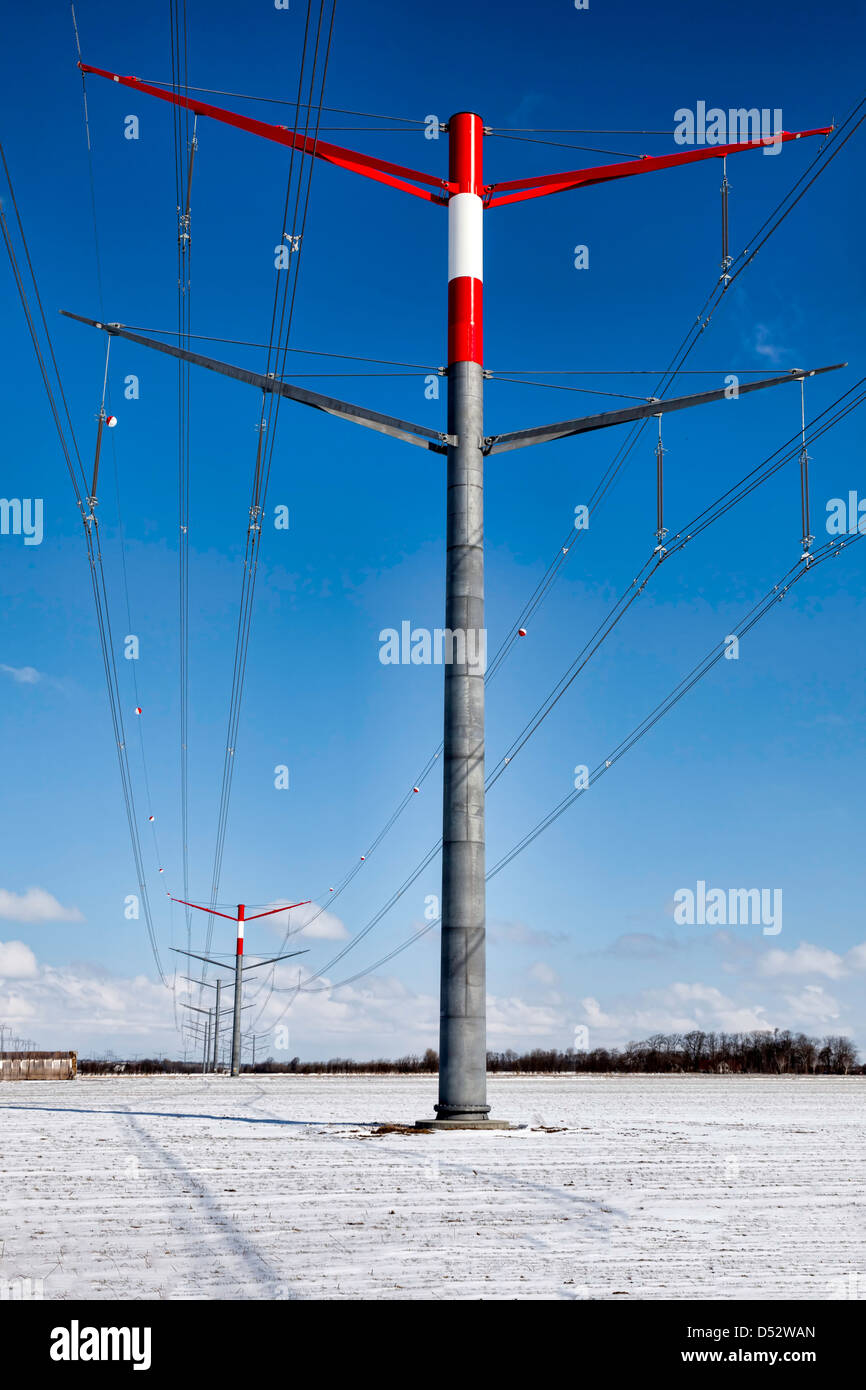 Modern line design hi-res stock photography and images - Alamy
