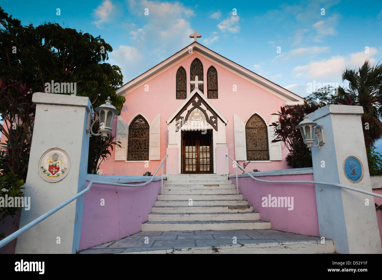 Bahamas, Eleuthera Island, Harbor Island, Dunmore Town, St, Johns ...
