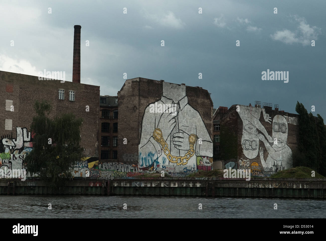 Spree riverside hi-res stock photography and images - Alamy