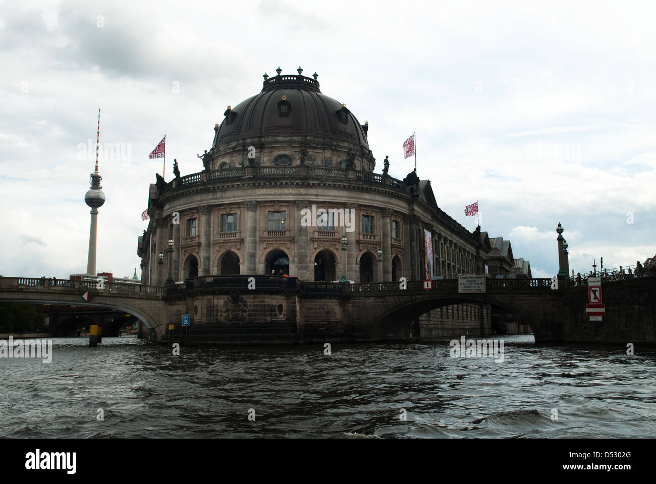 Berlin, riverside, Spree river Stock Photo - Alamy