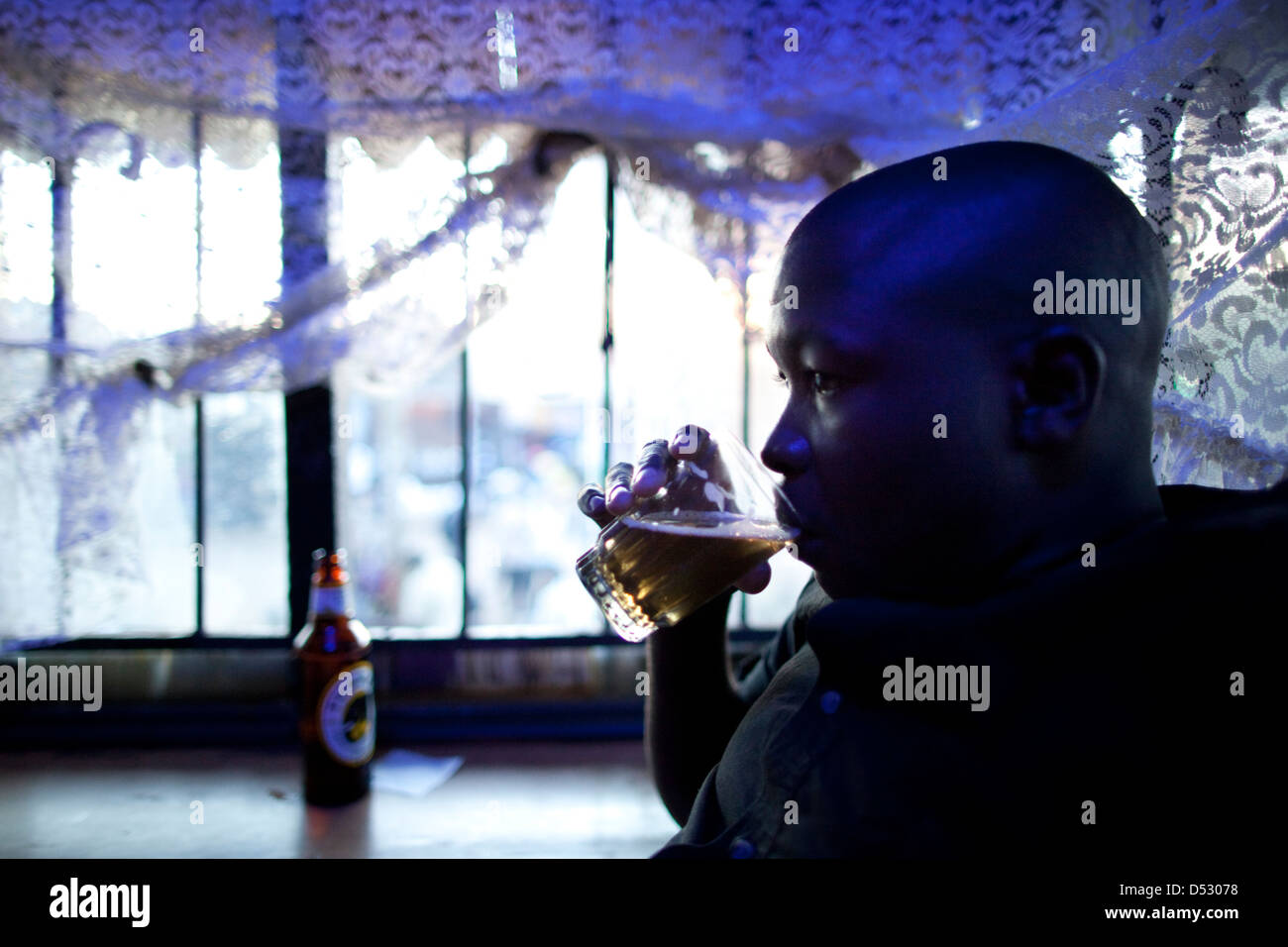 Kenyan Beer Stock Photos & Kenyan Beer Stock Images - Alamy