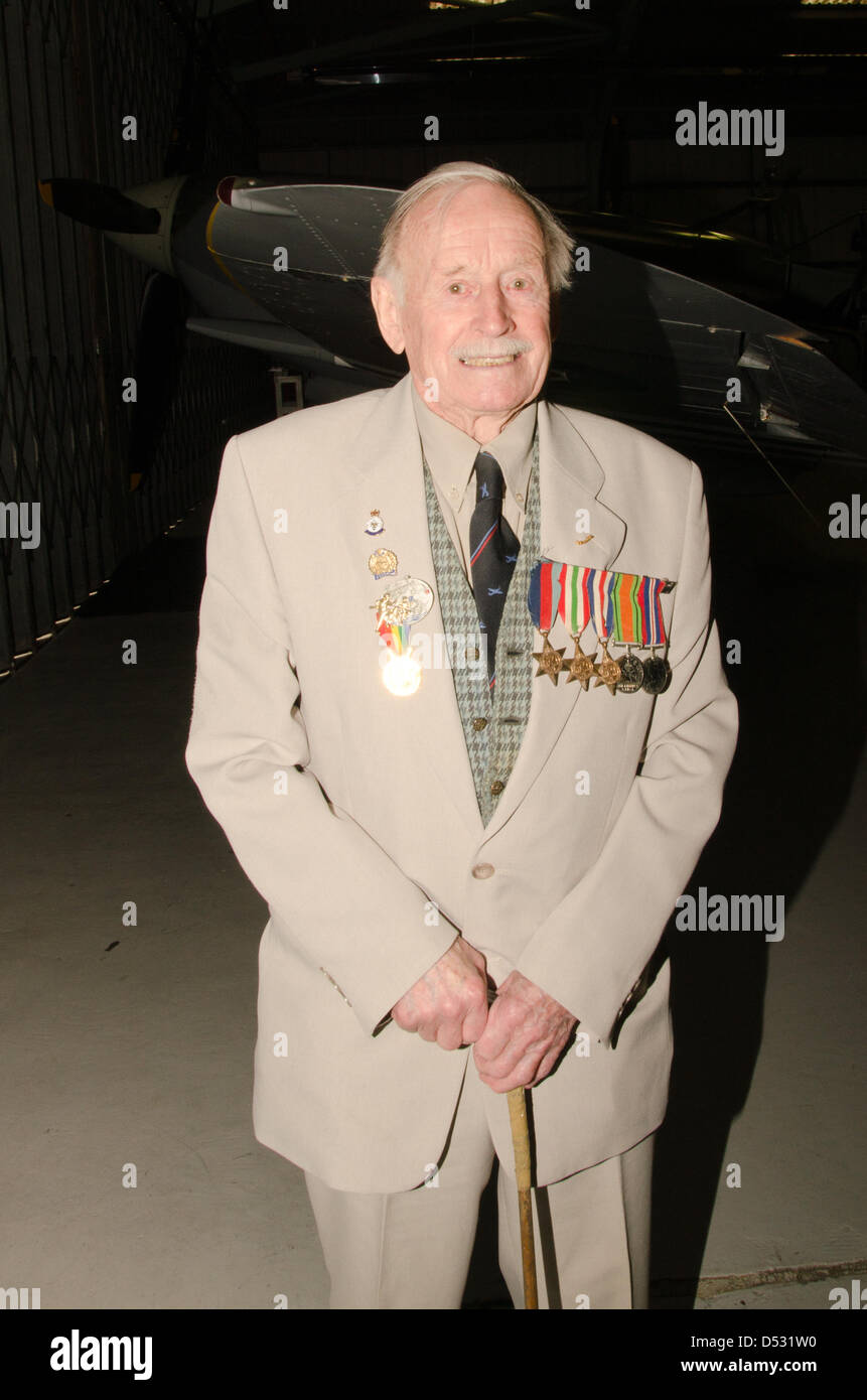 Warrant officer hi-res stock photography and images - Alamy