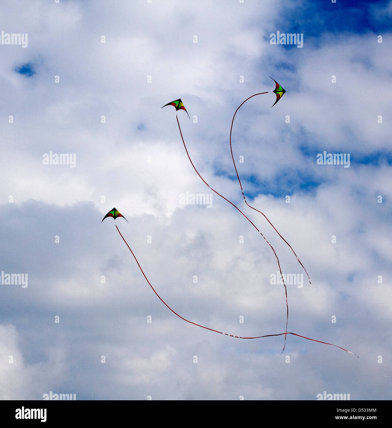 Kites flying hi-res stock photography and images - Alamy