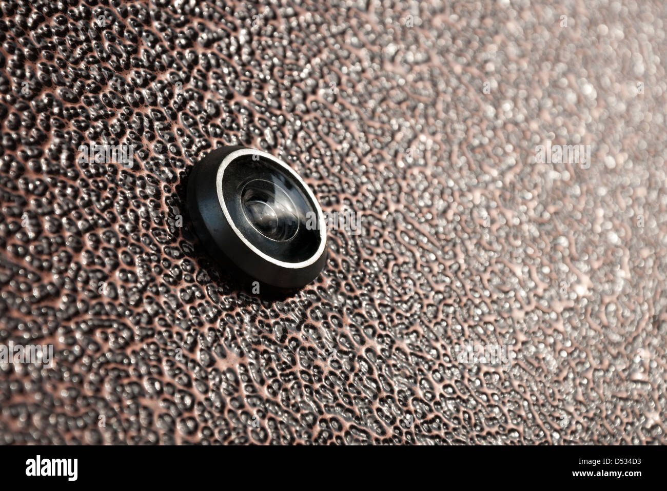 Door peephole hi-res stock photography and images - Alamy