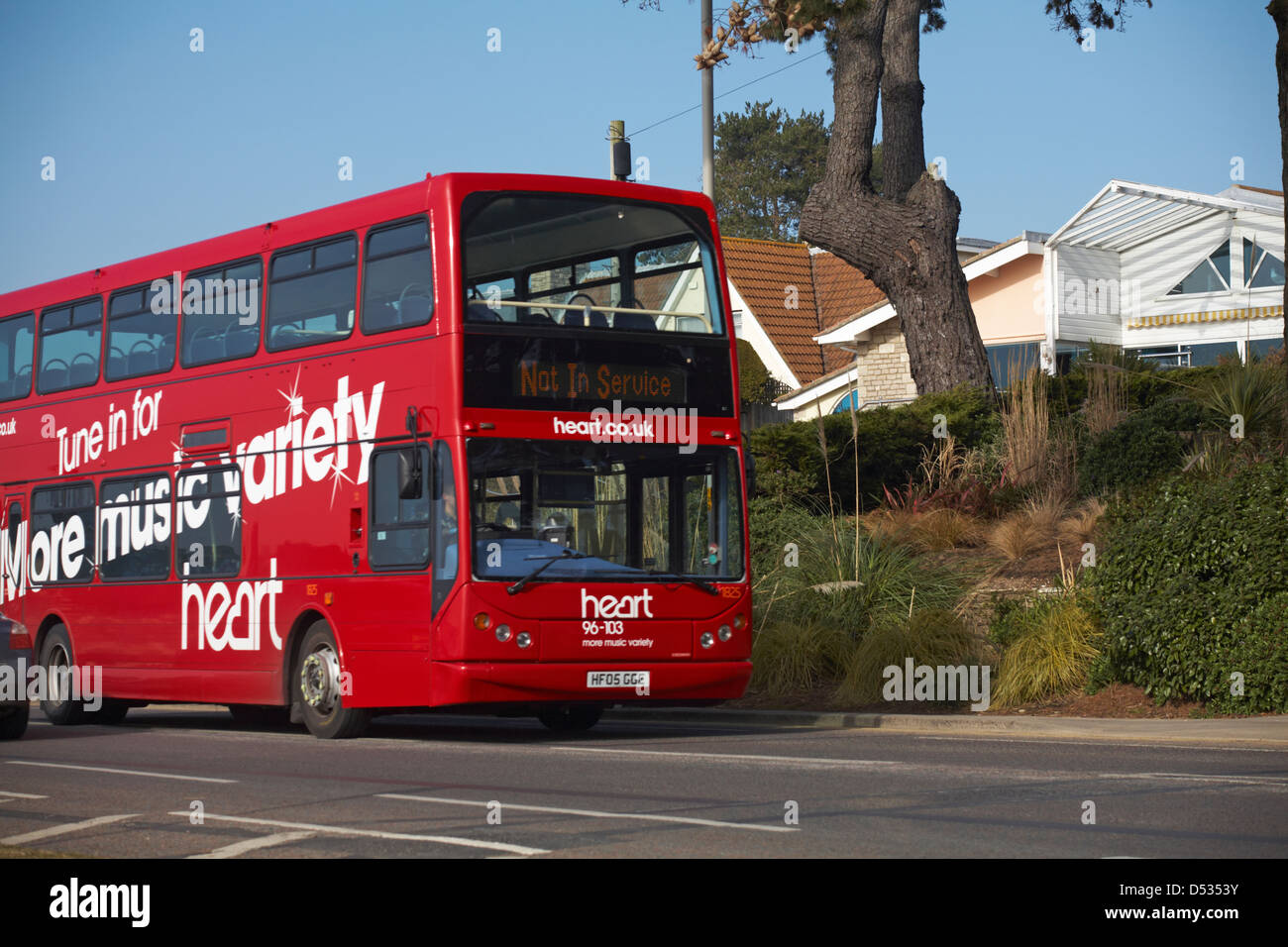 Heart radio hi-res stock photography and images - Alamy