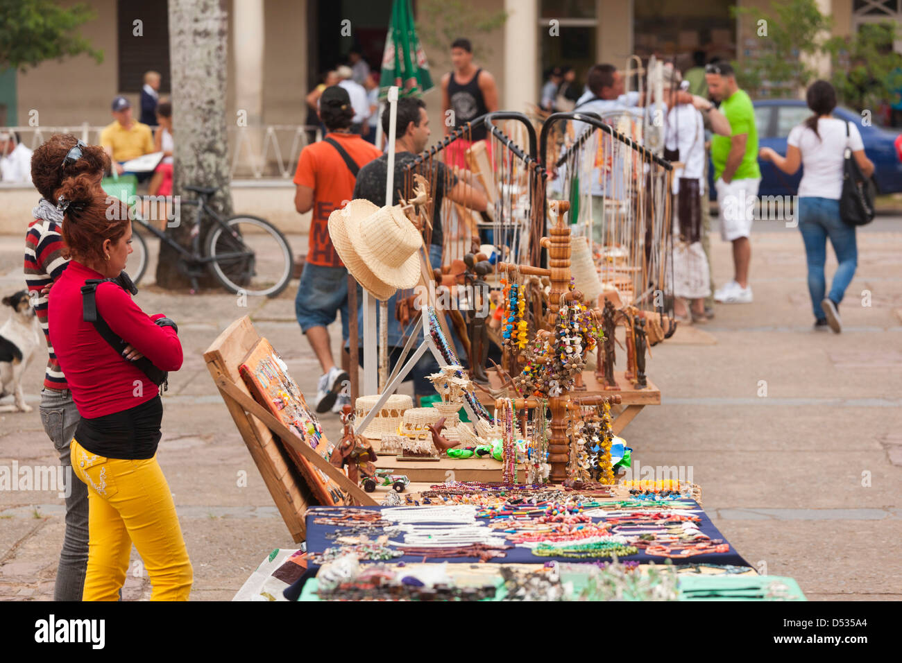 Cuba, Pinar del Rio Province, Vinales, Vinales Valley, Cuban souvenirs Stock Photo - Alamy