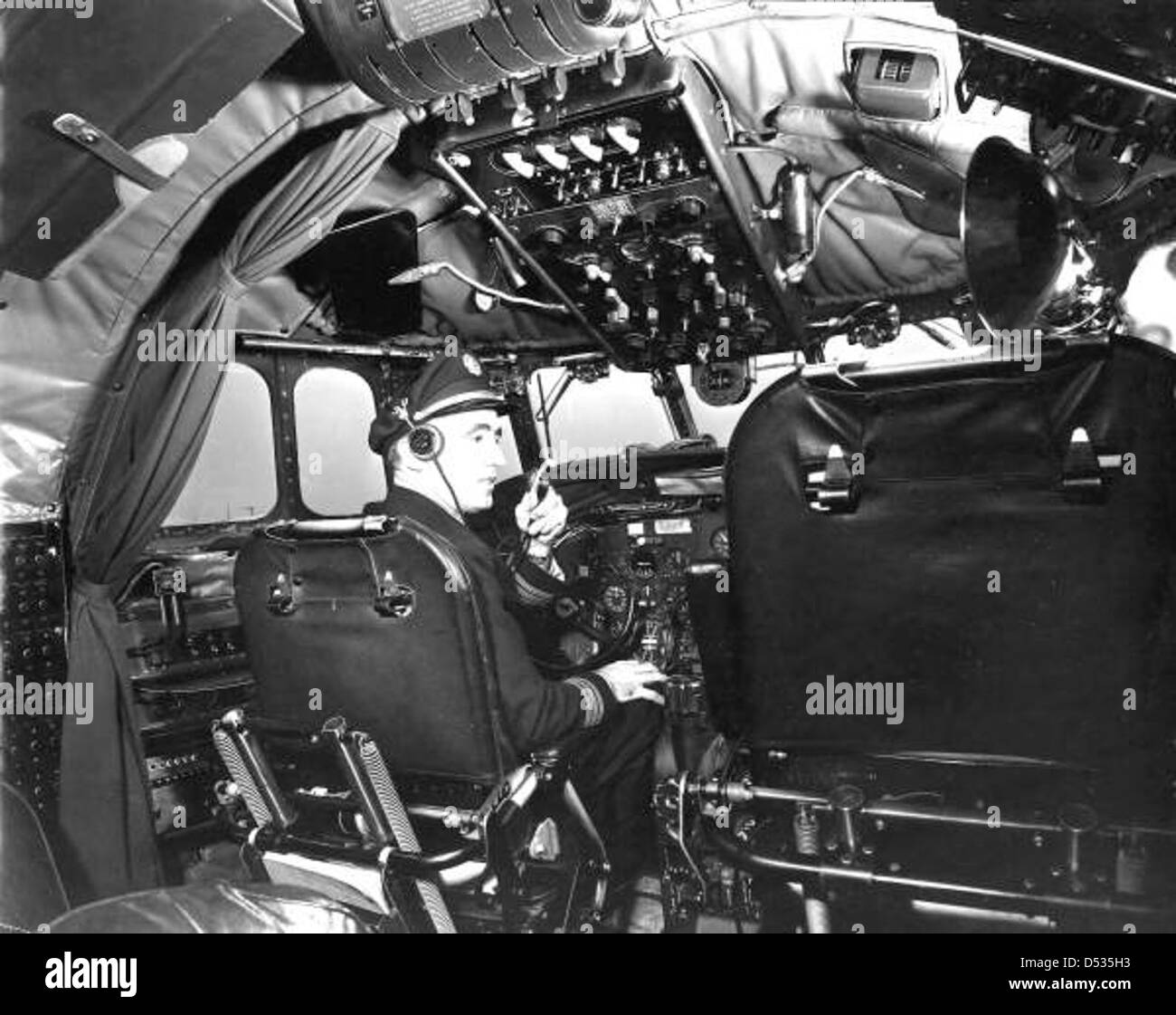 A photo of the cockpit of a Lockheed L-749 Constellation aircraft ...